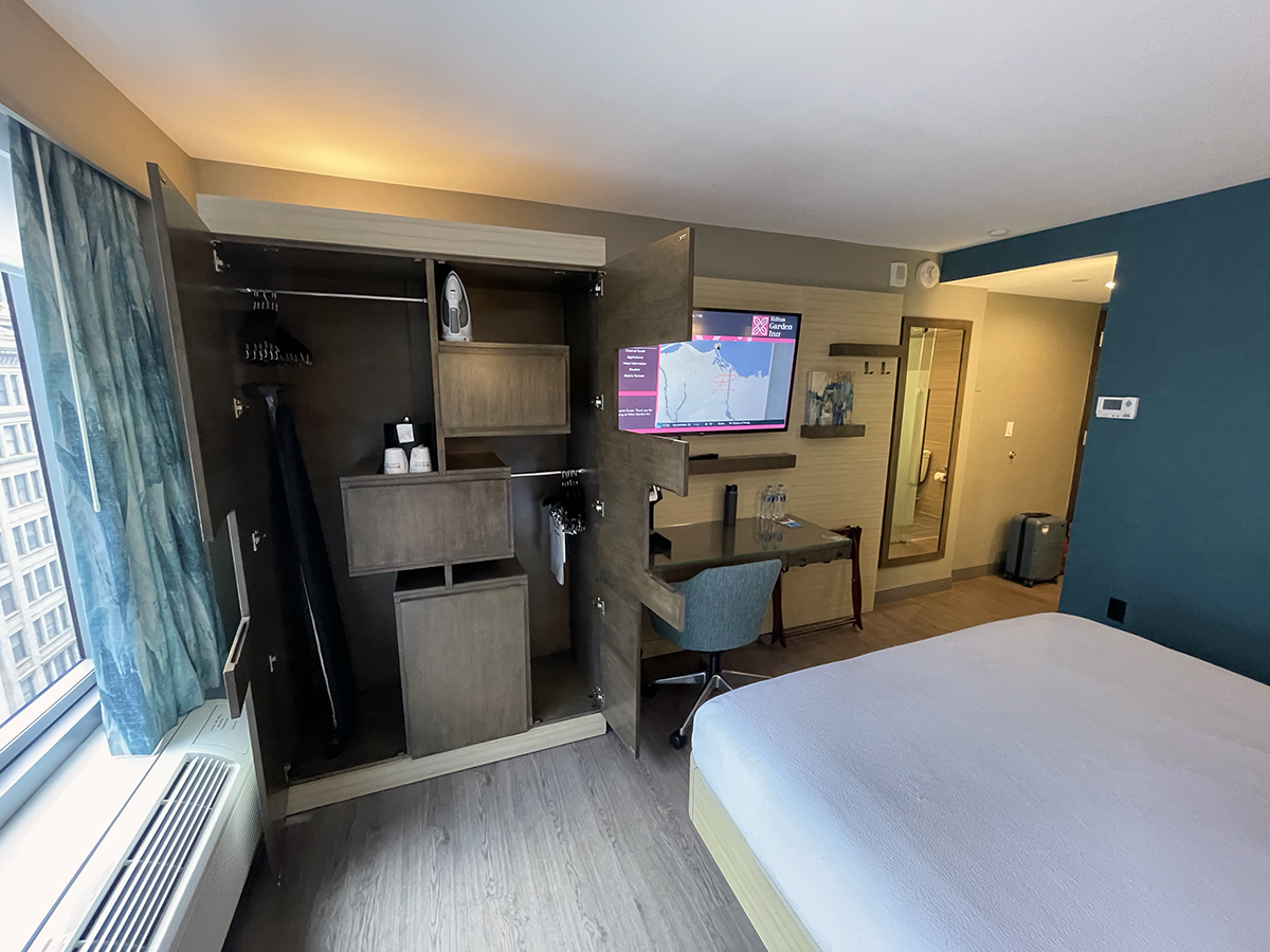 Review: Hilton Garden Inn Times Square North [2023] | PointsFeed