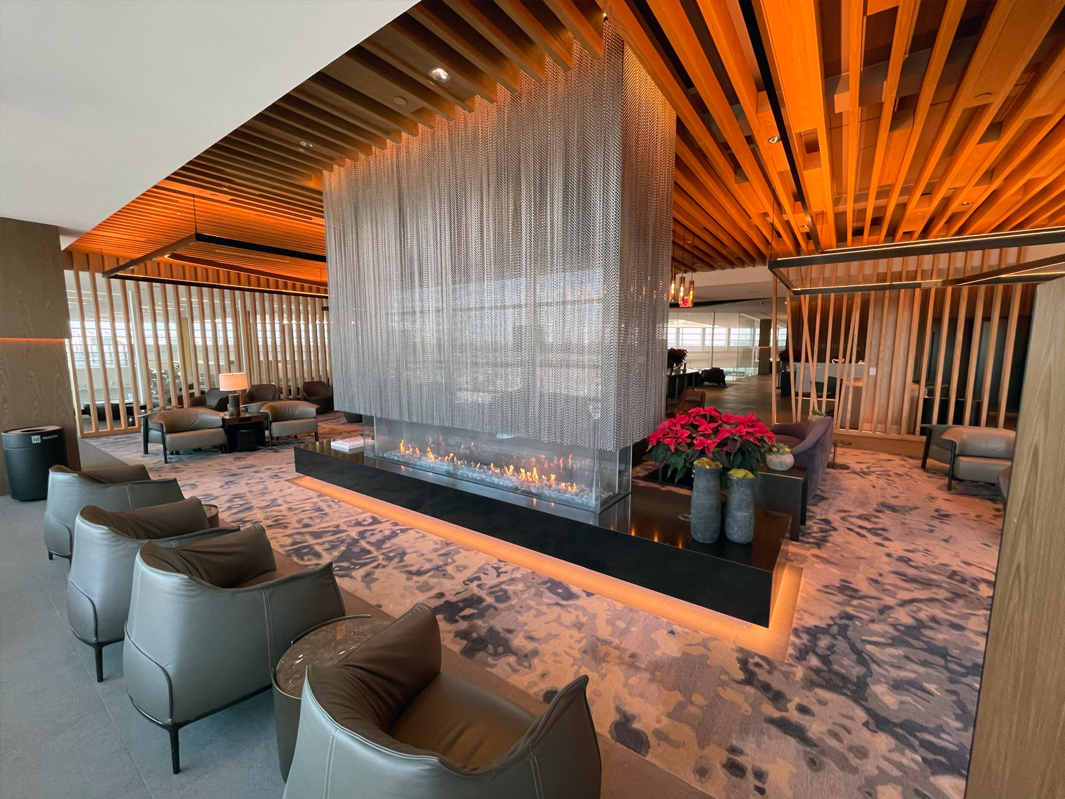 Best Admirals Club at DCA Airport [2024] | PointsFeed