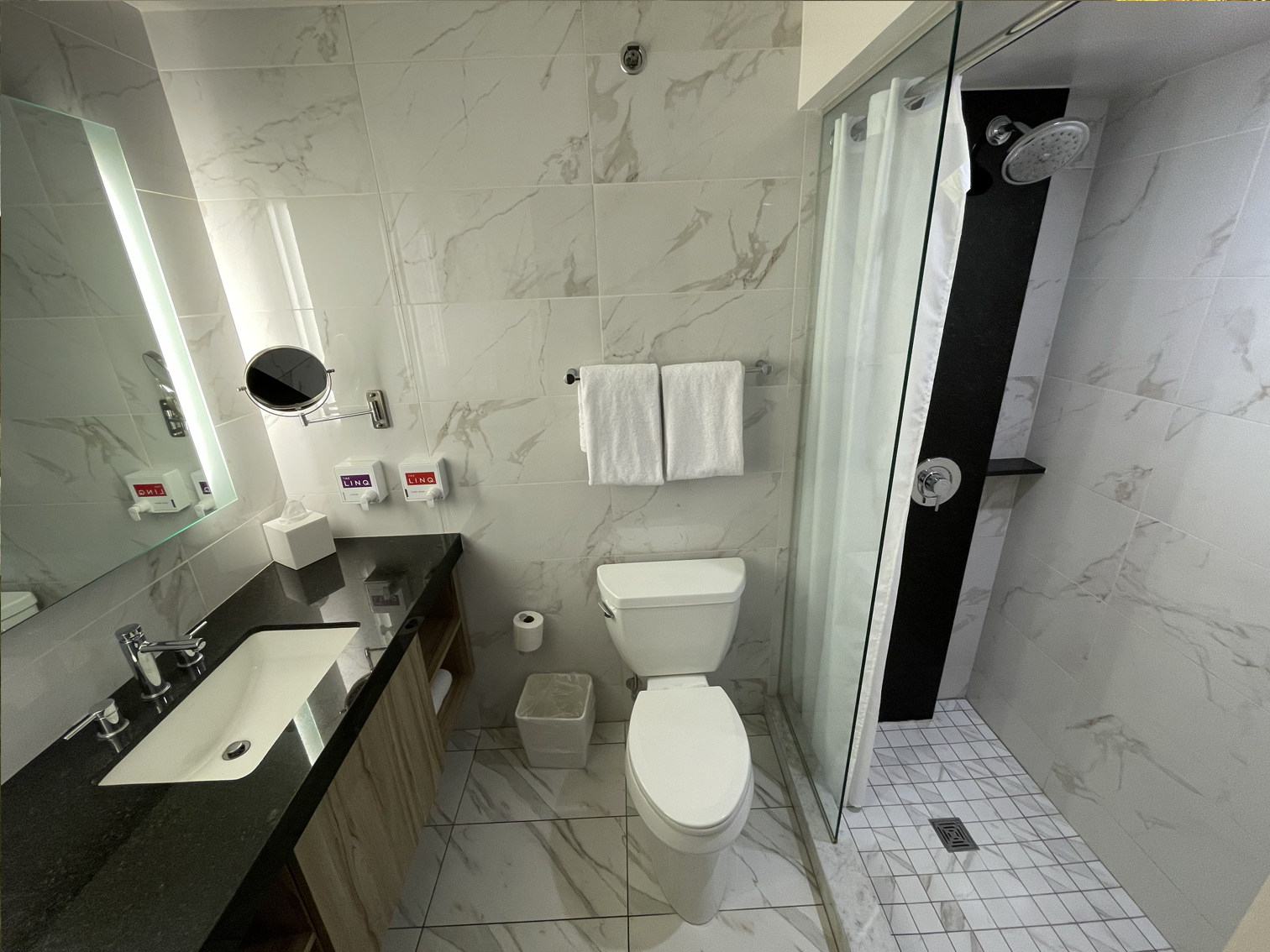 The LINQ District 3 King Room Review [2025] | PointsFeed