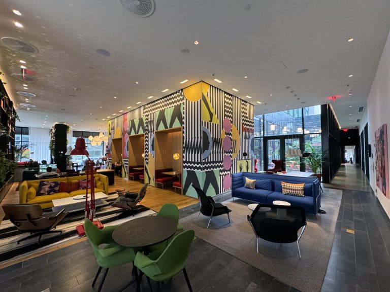 citizenM Washington DC NoMa Room Review [2024] | PointsFeed