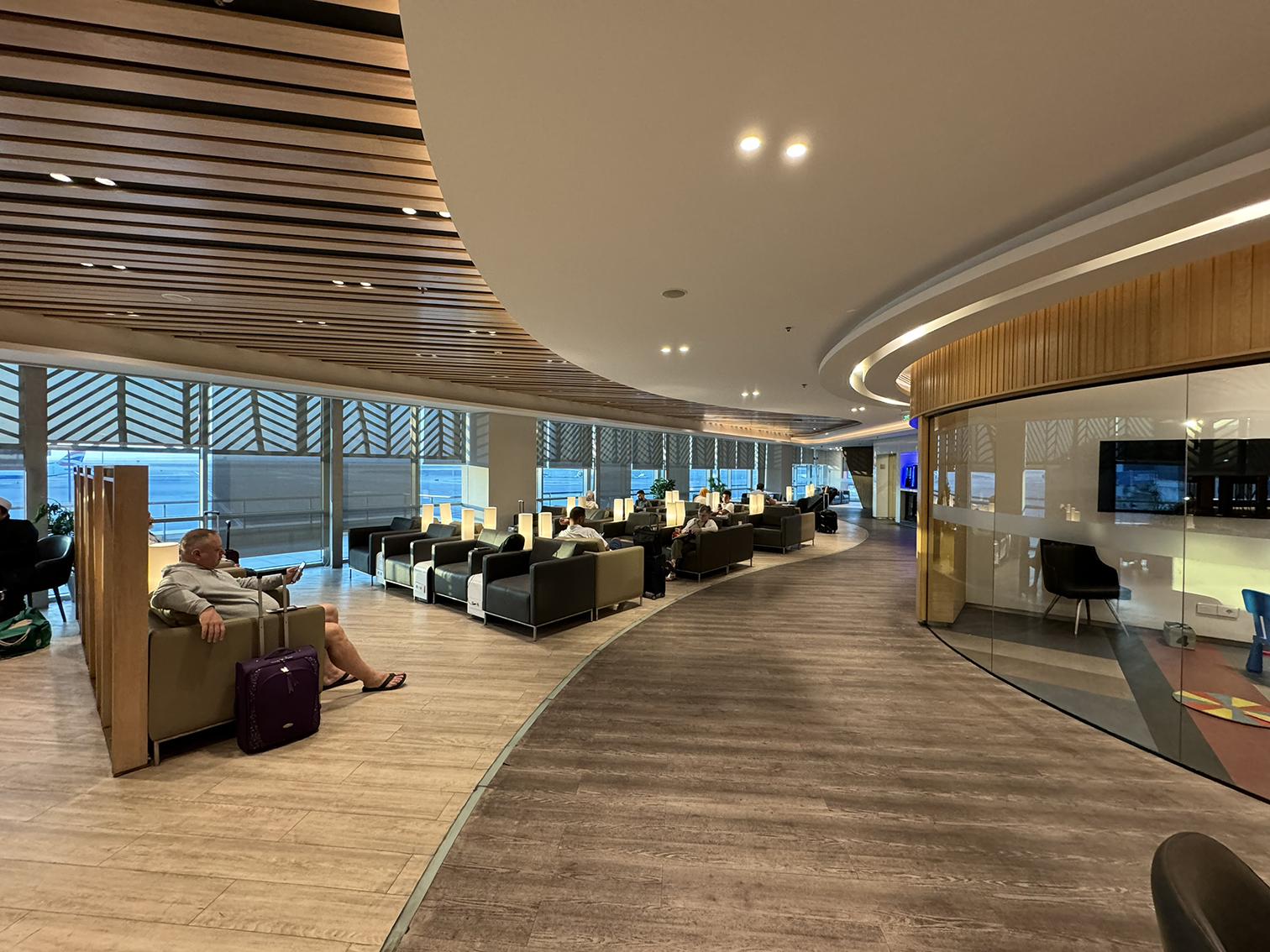 Review: Ahlein Premium Lounge in Cairo, Egypt | PointsFeed